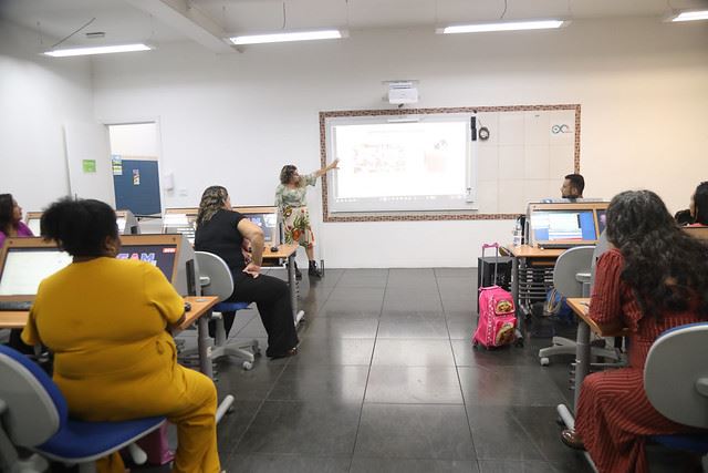 SESI - Para Você - NOVA EJA e EJA PROFISSIONALIZANTE